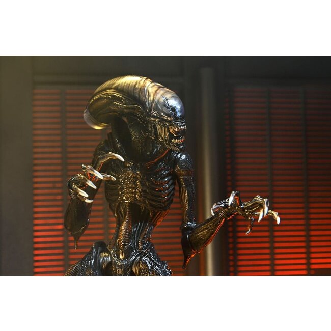 Alien: Romulus Ultimate Action Figure Scorched Xenomorph 23 cm - The ...
