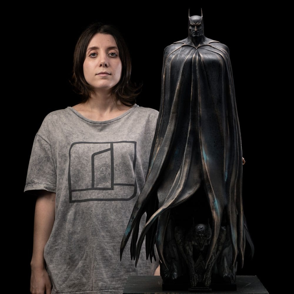 DC Comics Legacy Replica Statue 1/4 Batman and Bruce Wayne 79 cm - The ...