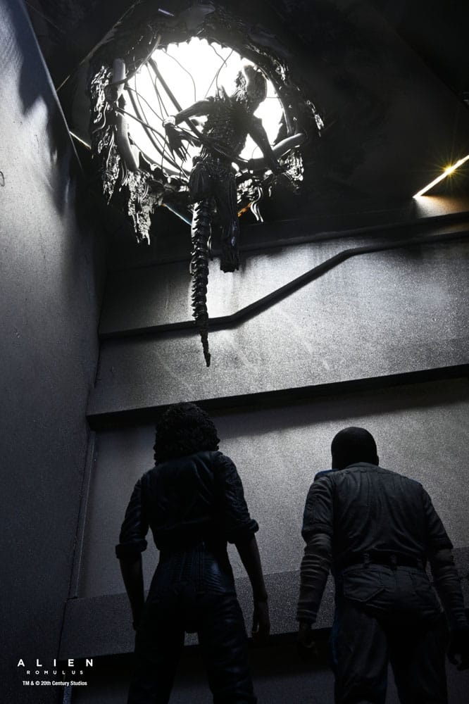 Alien: Romulus Action Figure Deluxe Suspended Lab Xenomorph XX121 18 cm ...