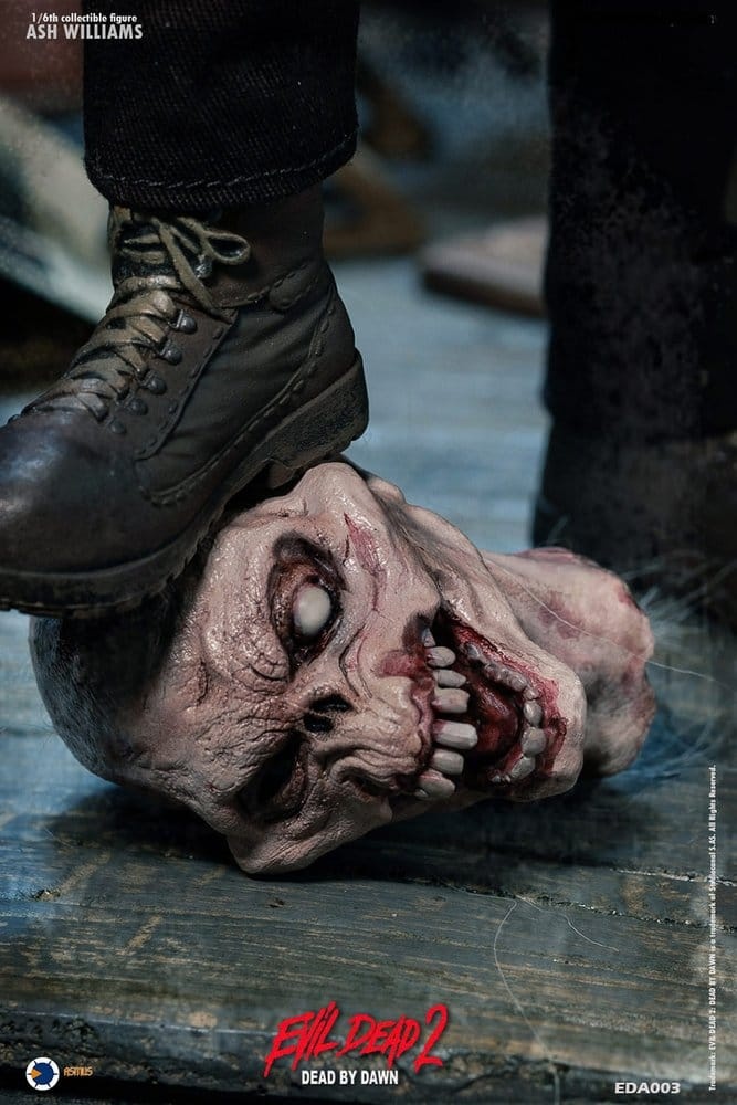 The Evil Dead II Action Figure 1/6 Ash Williams 31 cm - The Movie Store