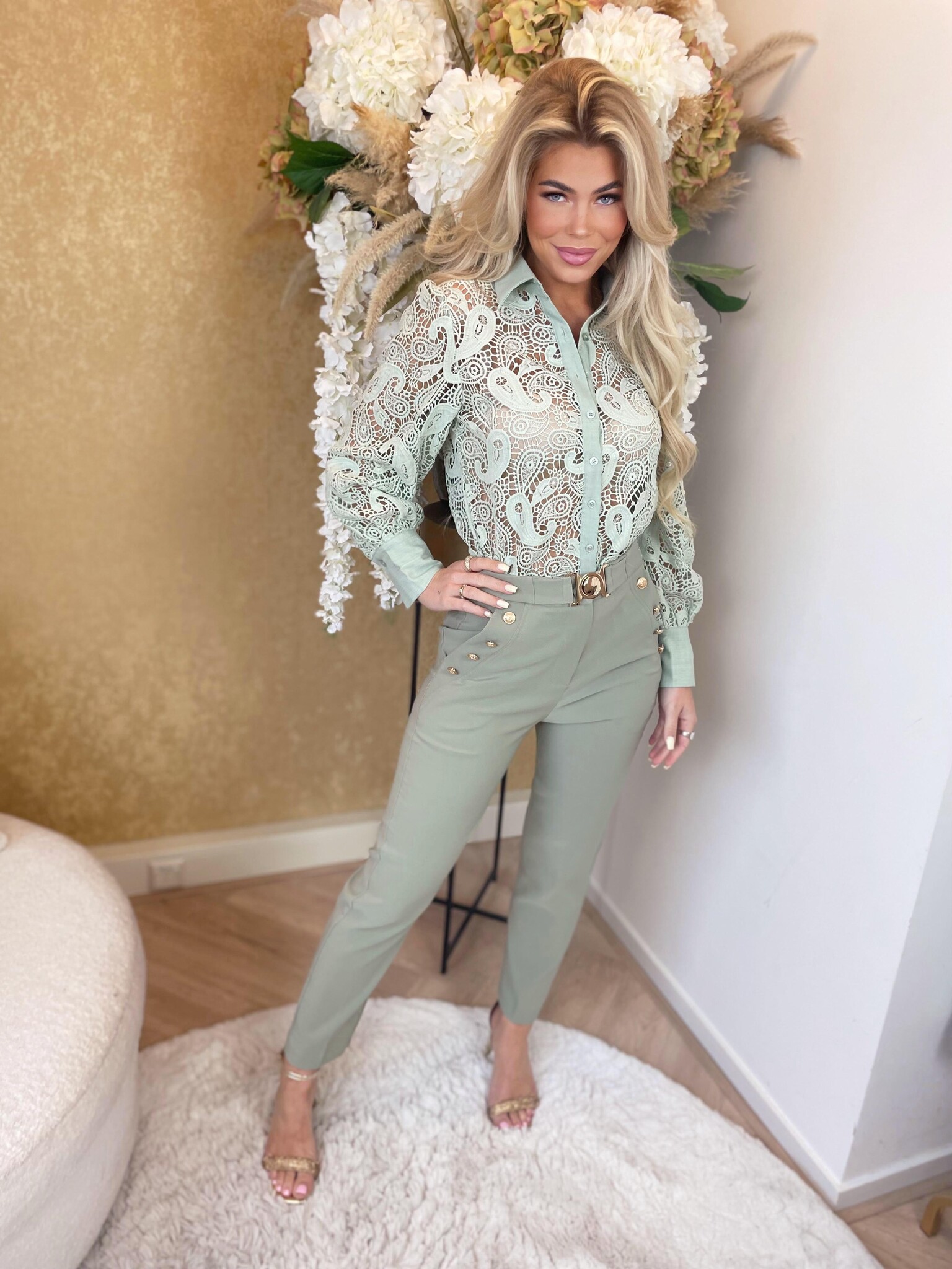 Janelle pantalon sage green - jaimymode.nl