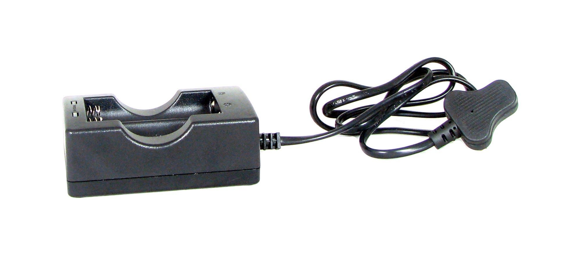 Predator 186650 double mains charger - Euregiohunt