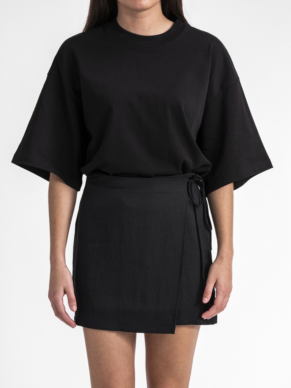Edited Wrap skirt Xani Black | Les Soeurs