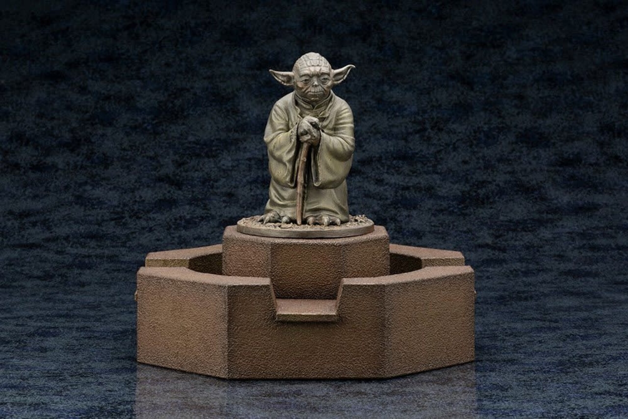 Star Wars: Cold Cast Statue Yoda Fountain Limited Edition 22 cm - Fans