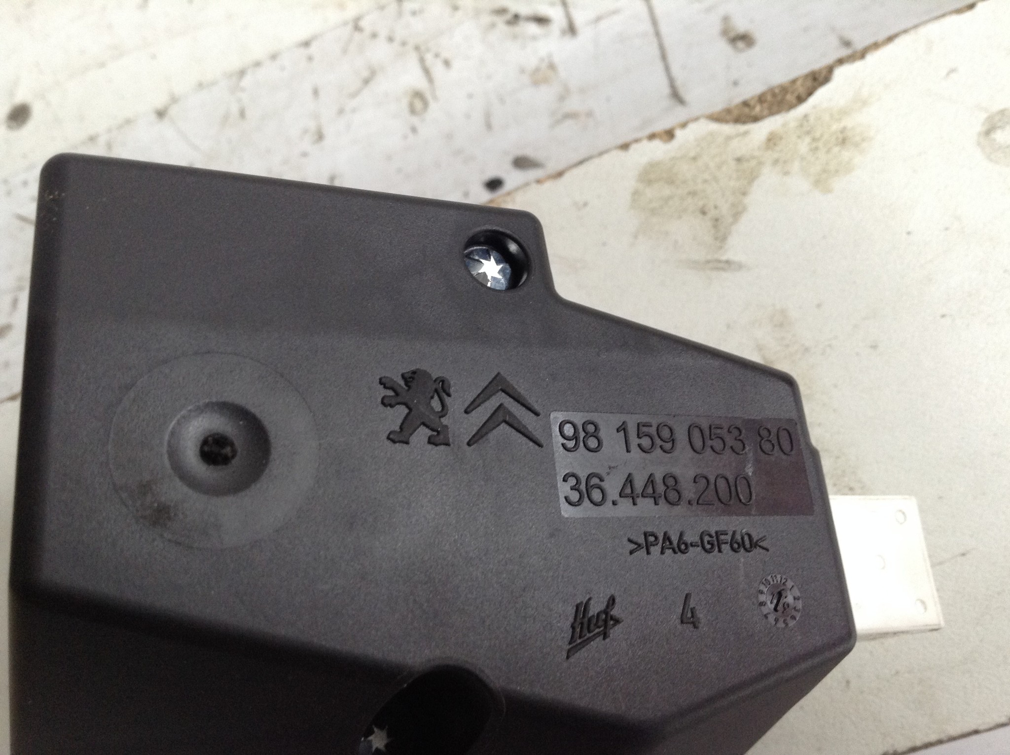 Electric ignition lock 9815905380 Peugeot 2008 II P24E | Drostonderdelen