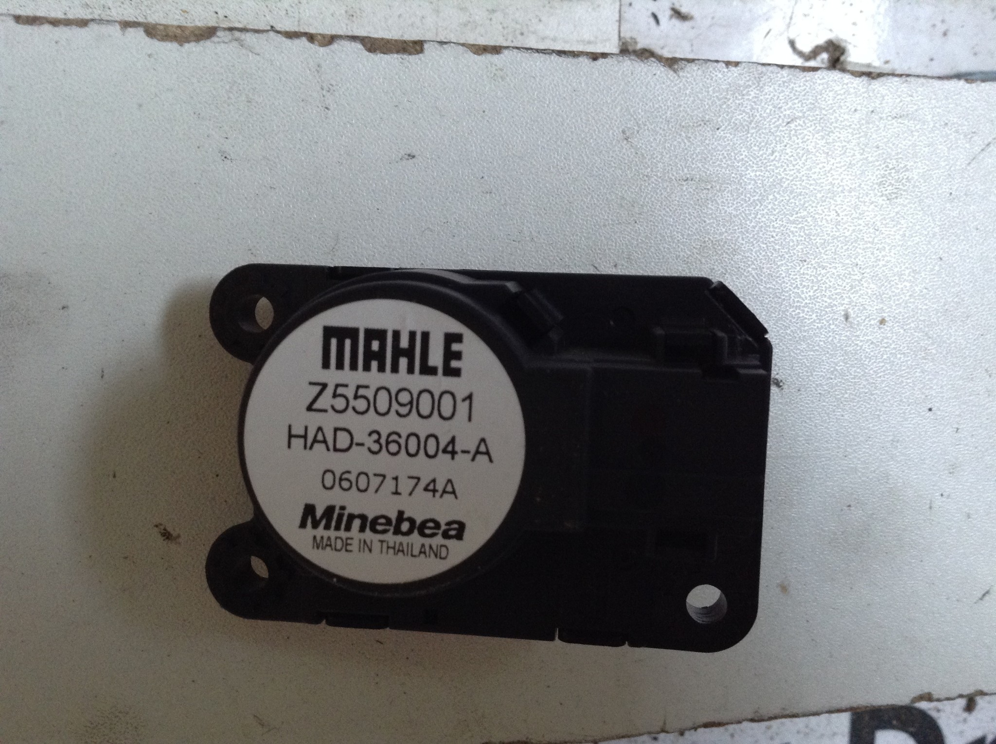 Behr Heater Valve Engines Z5509001 Peugeot 308 T9 HAD-36004-A 0607174A ...