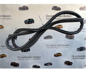 Achterklep rubber Peugeot 308 T 9 model SW 9806249480 | Drostonderdelen