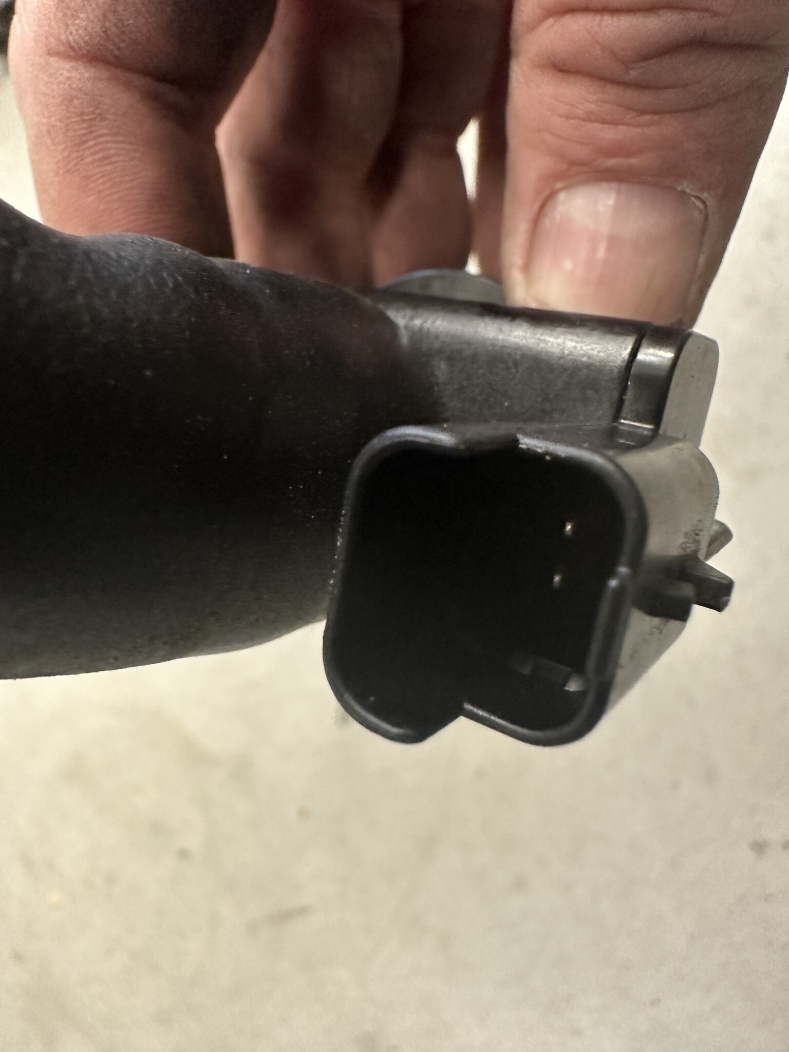 Elektronischer Sensor 9811682480Peugeot 2008II 1,5 Diesel | Drostonderdelen