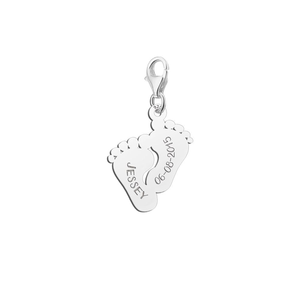 Zilveren baby voetjes bedel met naam en datum - Juwelier Marleen Peters ...