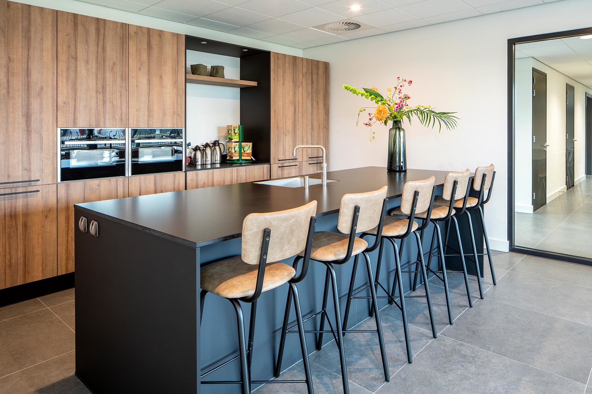 Bedrijfskantine inrichting voor jouw bedrijf - Inofec