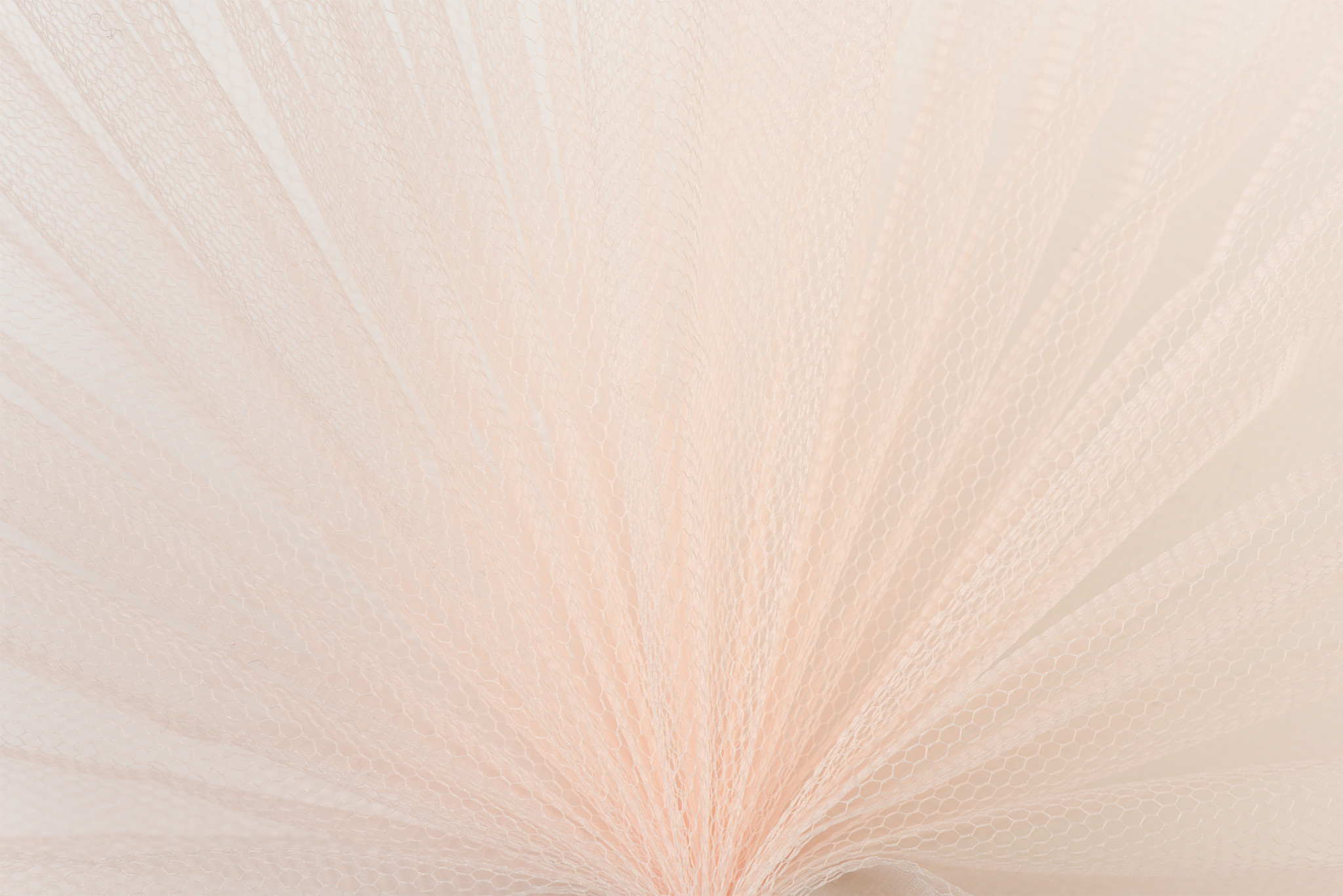 Tule Bestellen? Effen, Regenboog of Sparkling we hebben het Allemaal ...