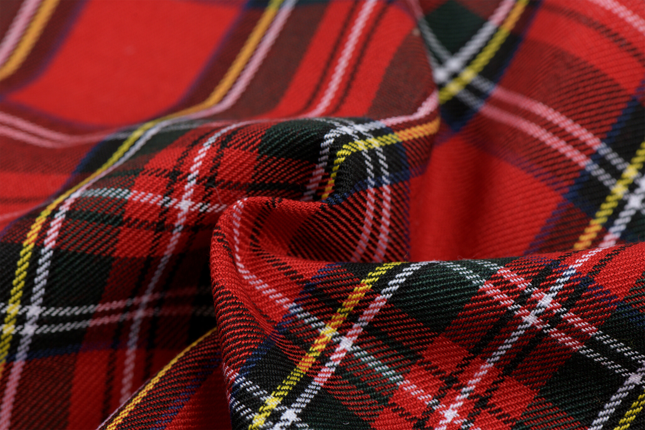 Schotse Ruit Stof Red Stewart - De Klassieke Ruit voor Kleding & Deco ...