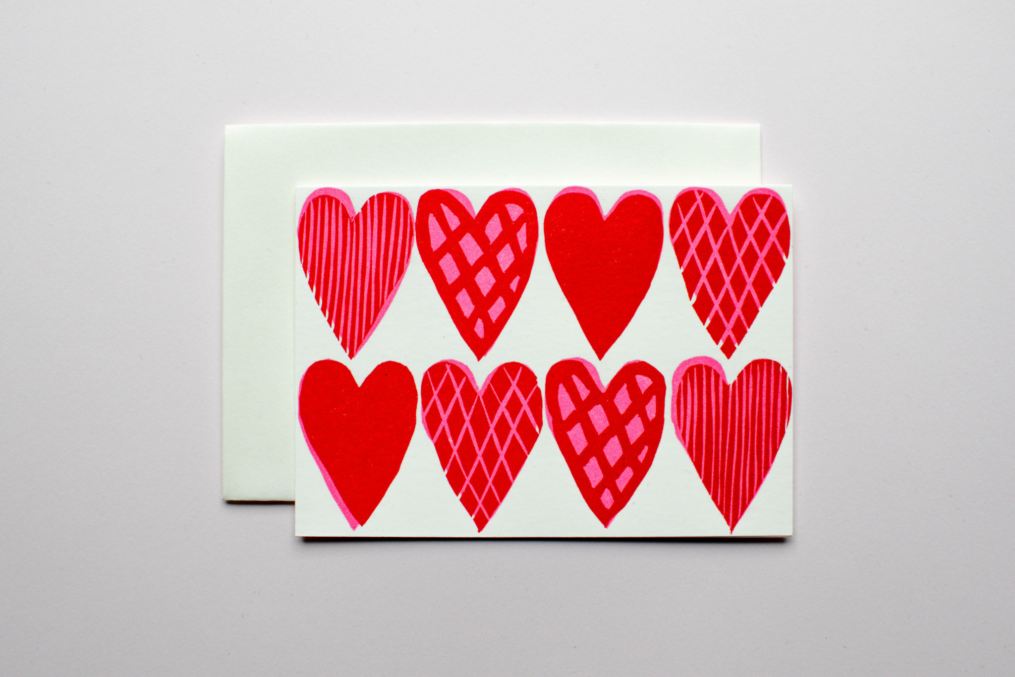 OC05 HEART PATTERN - JPT EUROPE LTD T/A JP BOOKS