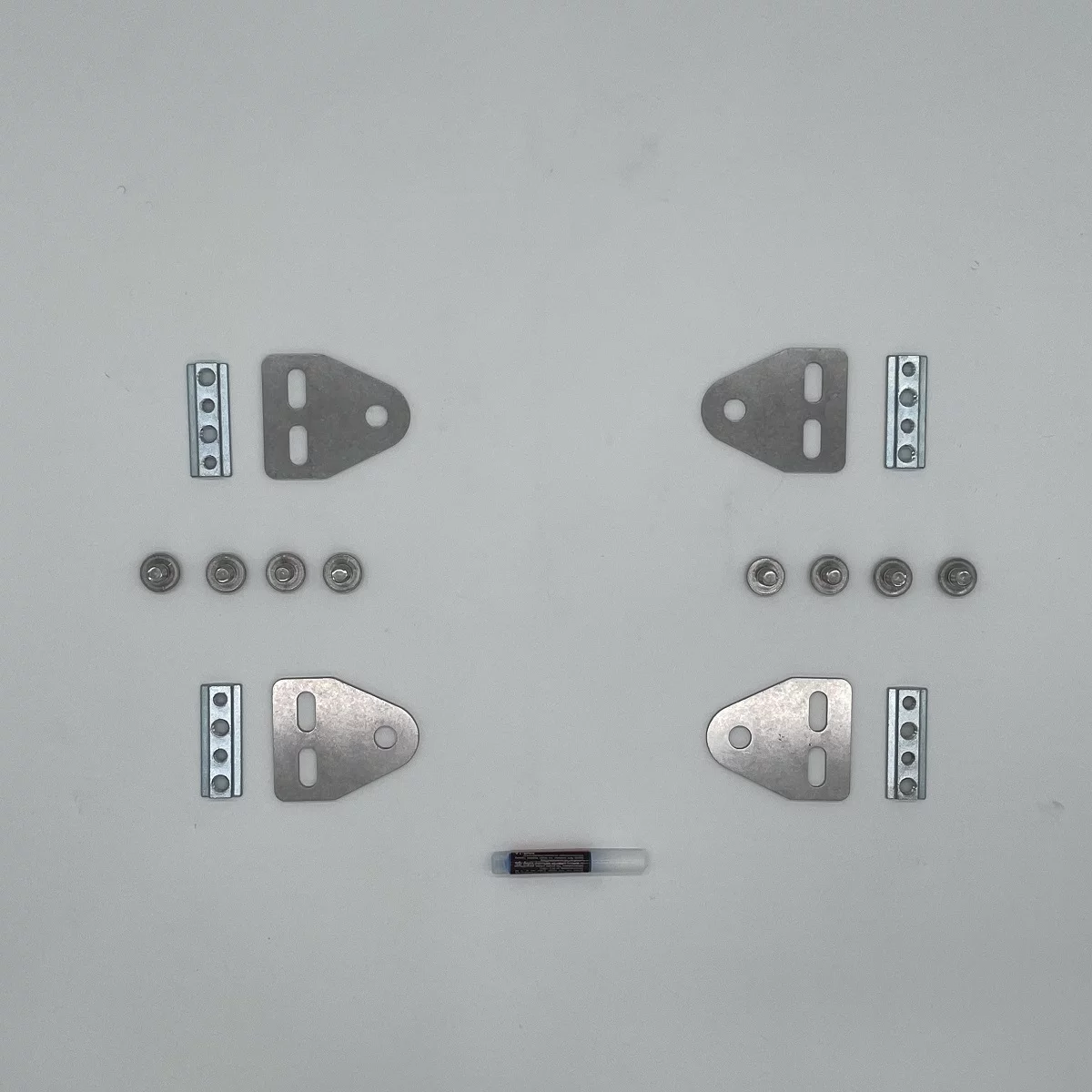 TERRANGER Adaptation MAXTRAX pins to pair of airline lashing rails ...