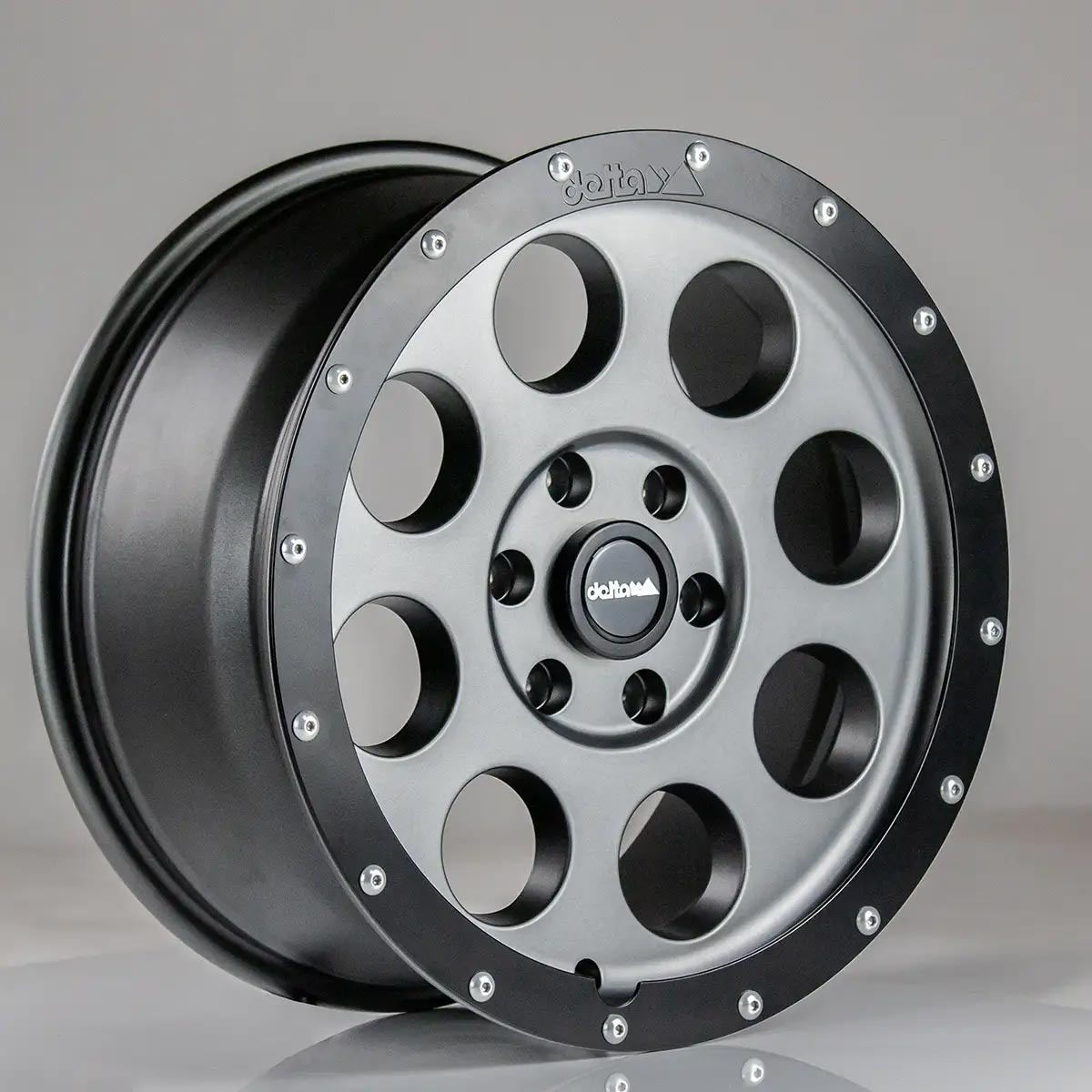 DELTA Klassik B GUNMETAL Alloy rim, 18x8,5 6/130 ET 45, beadlock optic ...