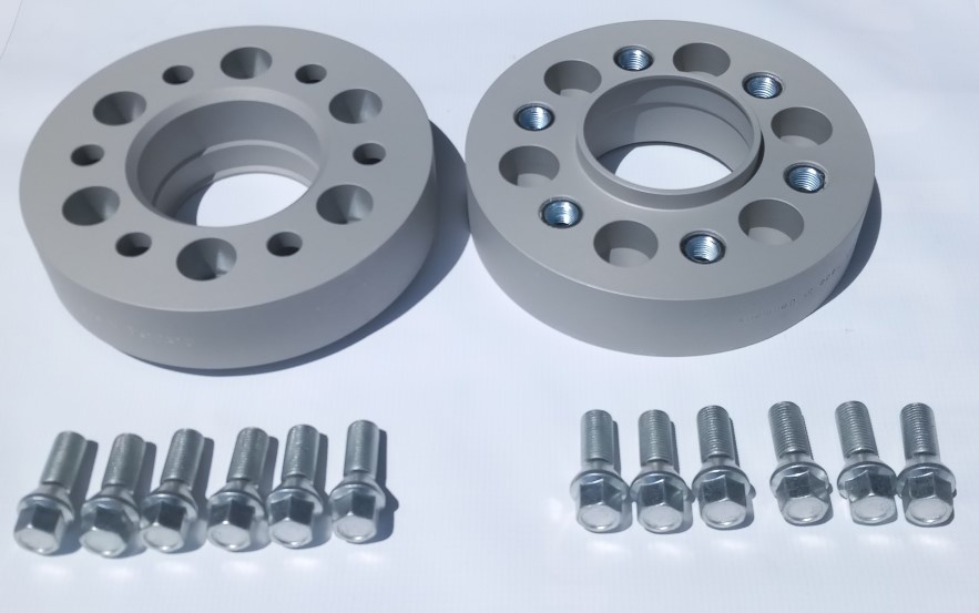 2 wheel spacers 40 mm (aluminum) 6x130 M14x1,5 for Sprinter, silver an - GTV-VAN