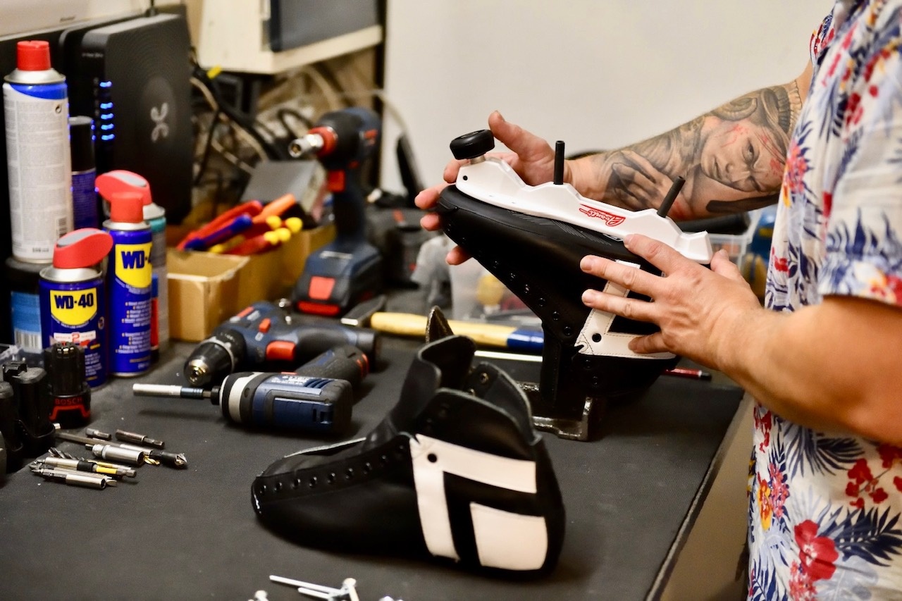 Plate mounting - Sucker Punch Skate Shop