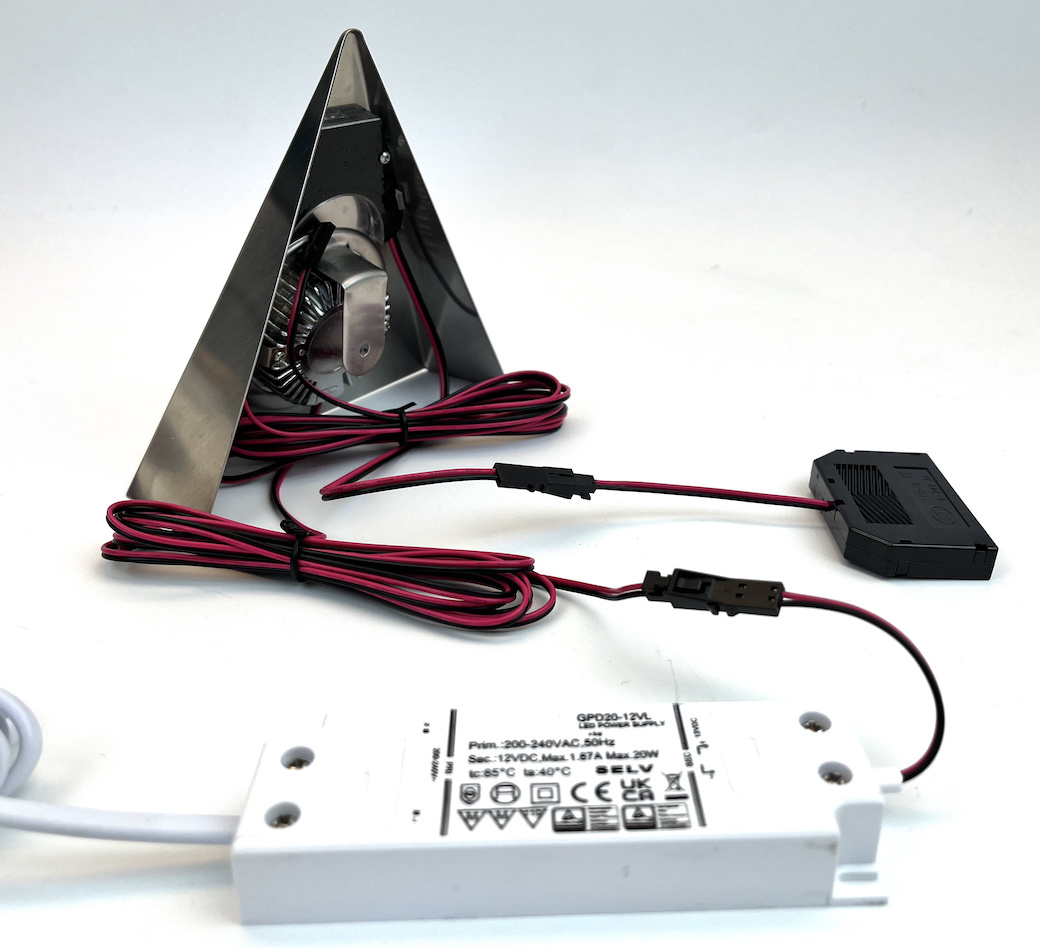 Set Driehoekige Keuken LED-Spots met Infrarood Dimmer – Sets van 2, 3, 4 of 5 Stuks - R&M ...