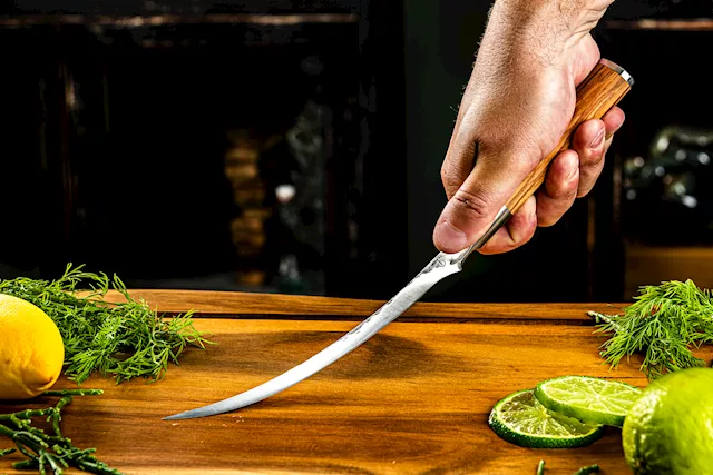 Forged Olive Vis fileermes - proBBQshop