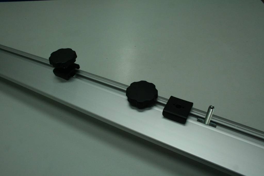 Hapro T-track adapterset easy fit - Paddock one Dakkoffershop