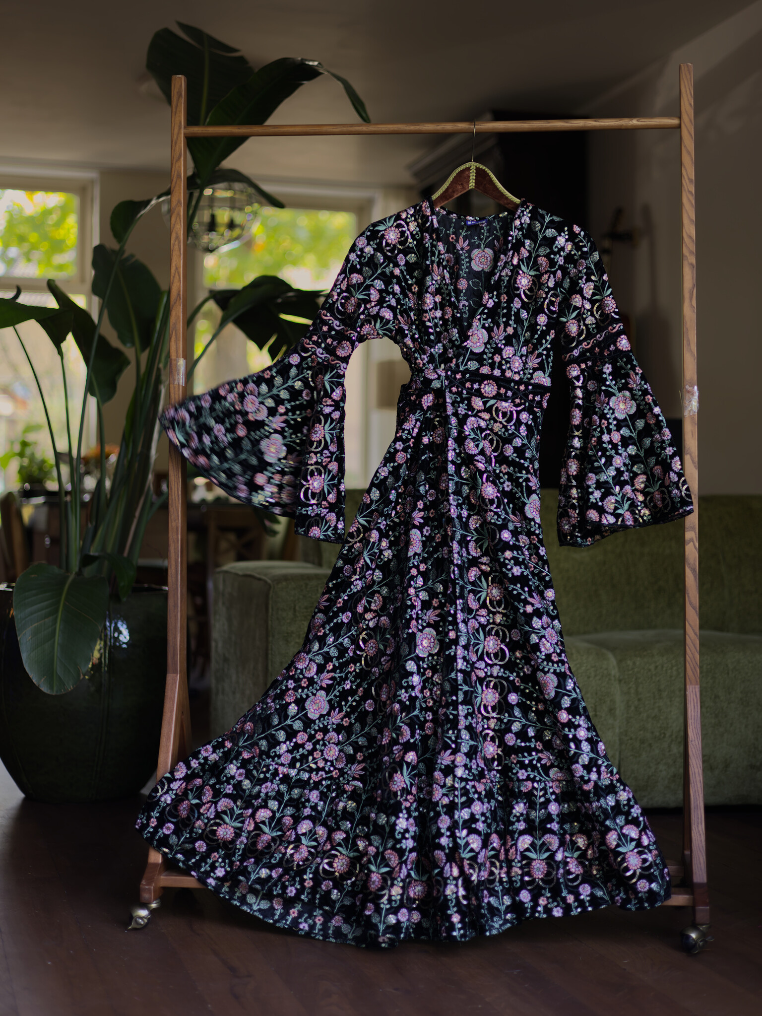 THE LABEL - The Aurora Velvet Dress (HEPATICA) - BLACKFISH Utrecht