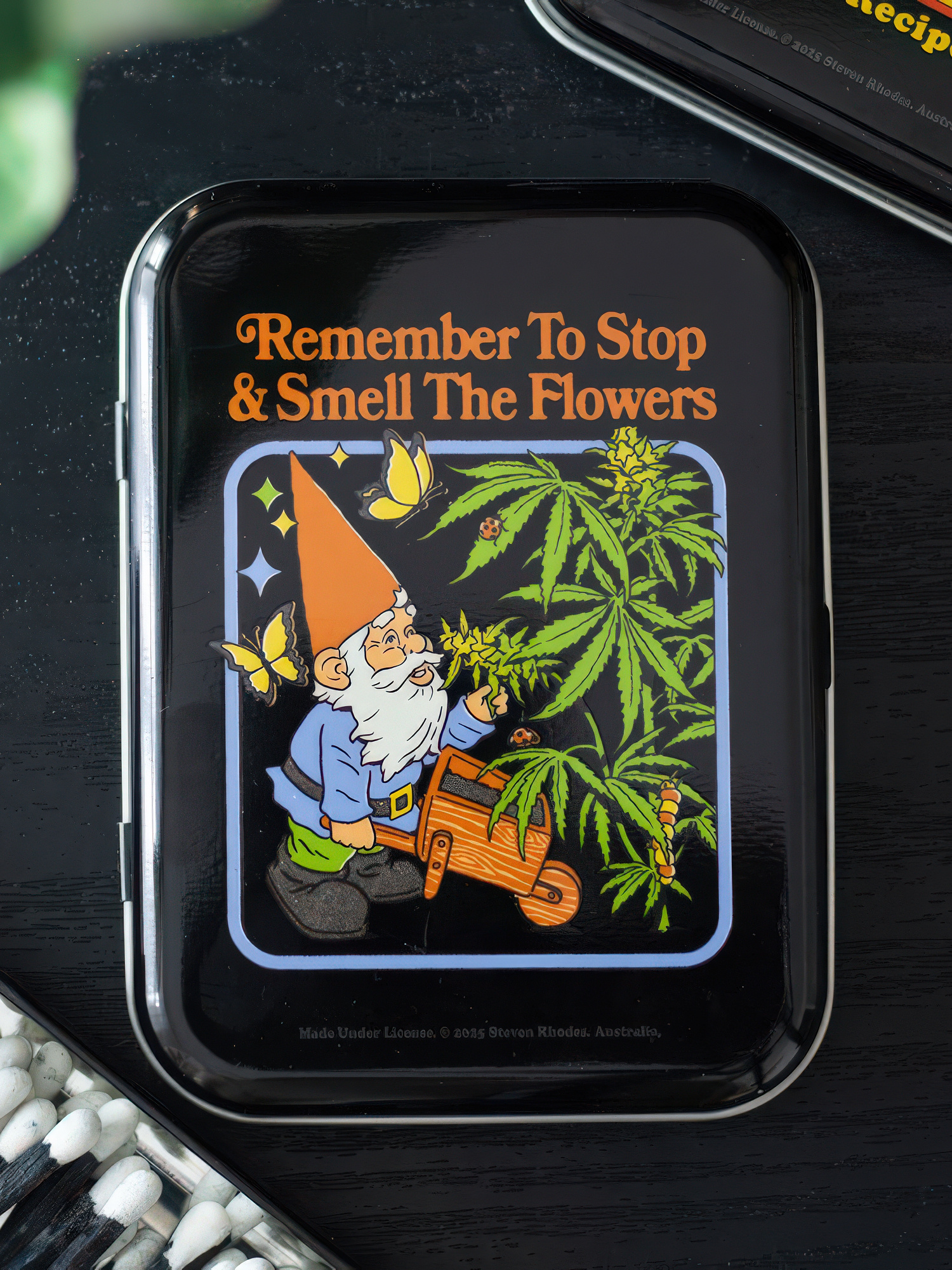 Smell the Flowers Stash Tin - BLACKFISH Utrecht