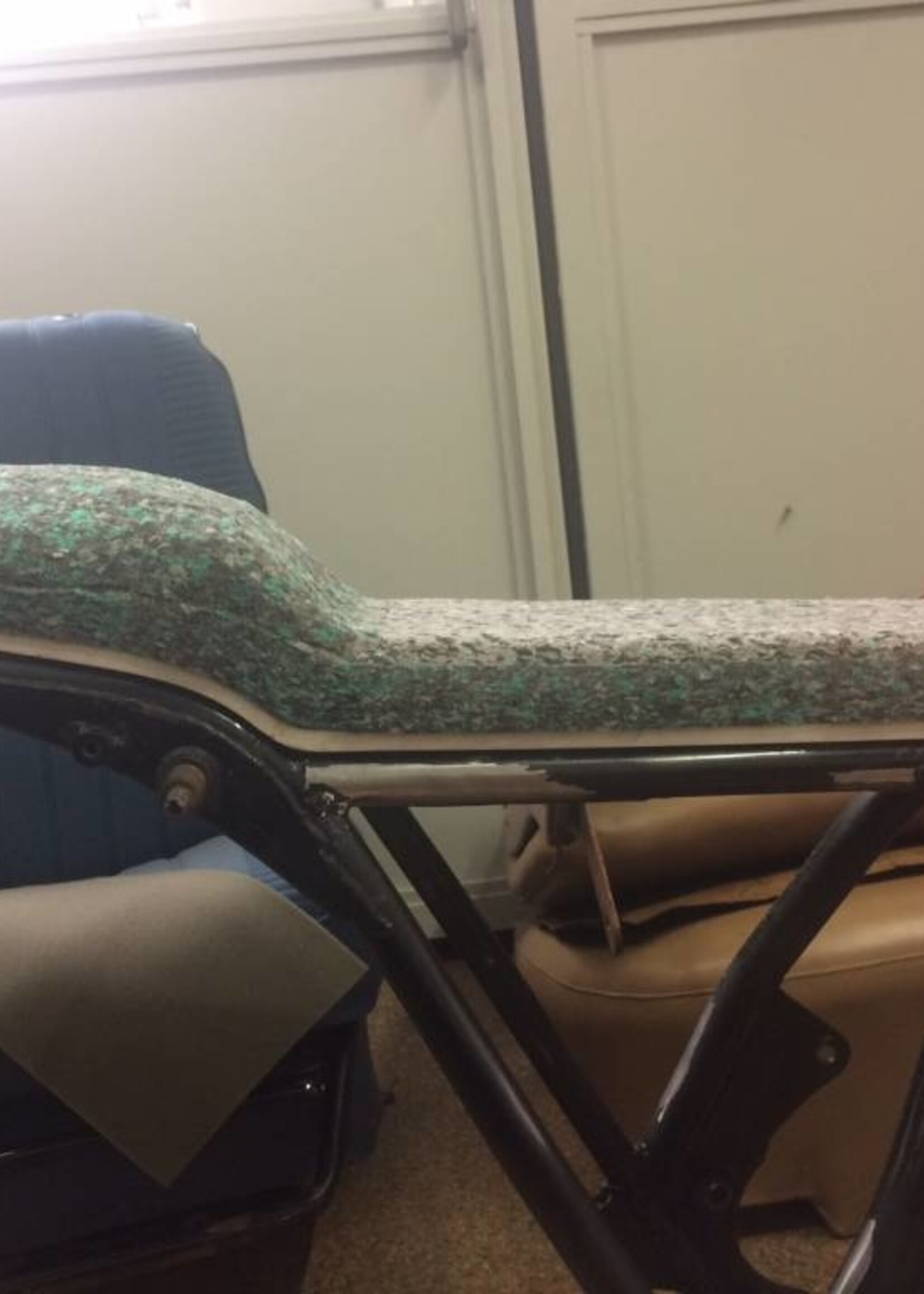 Forex PVC-Platte 650 x 300 x 10 mm für Sitze - Motparts.ch