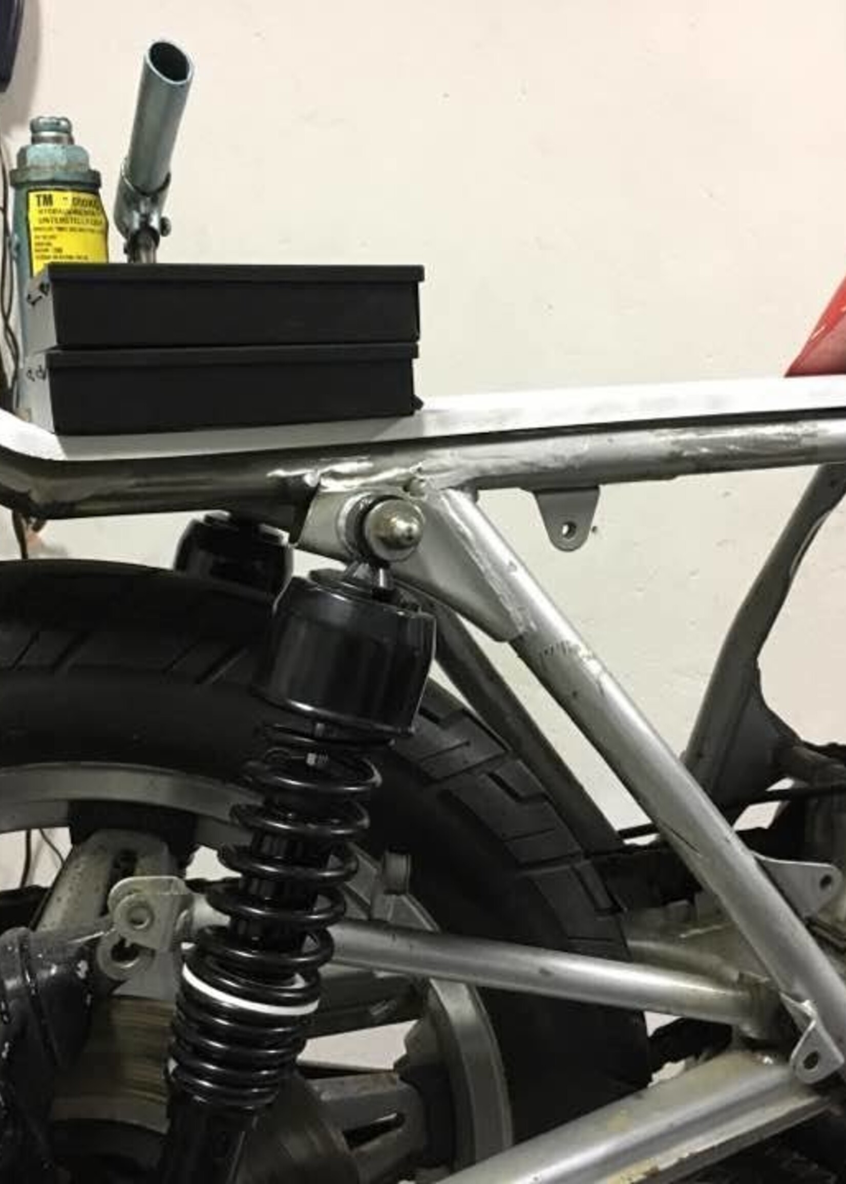 Forex PVC-Platte 650 x 300 x 10 mm für Sitze - Motparts.ch