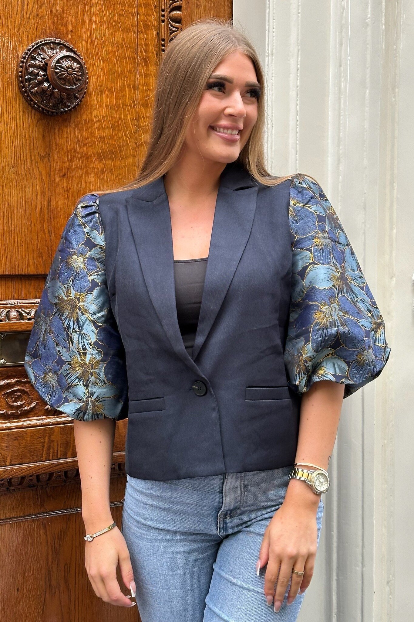 Classy Short Sleeve Blazer - Blue/Gold - Lots of Goodies