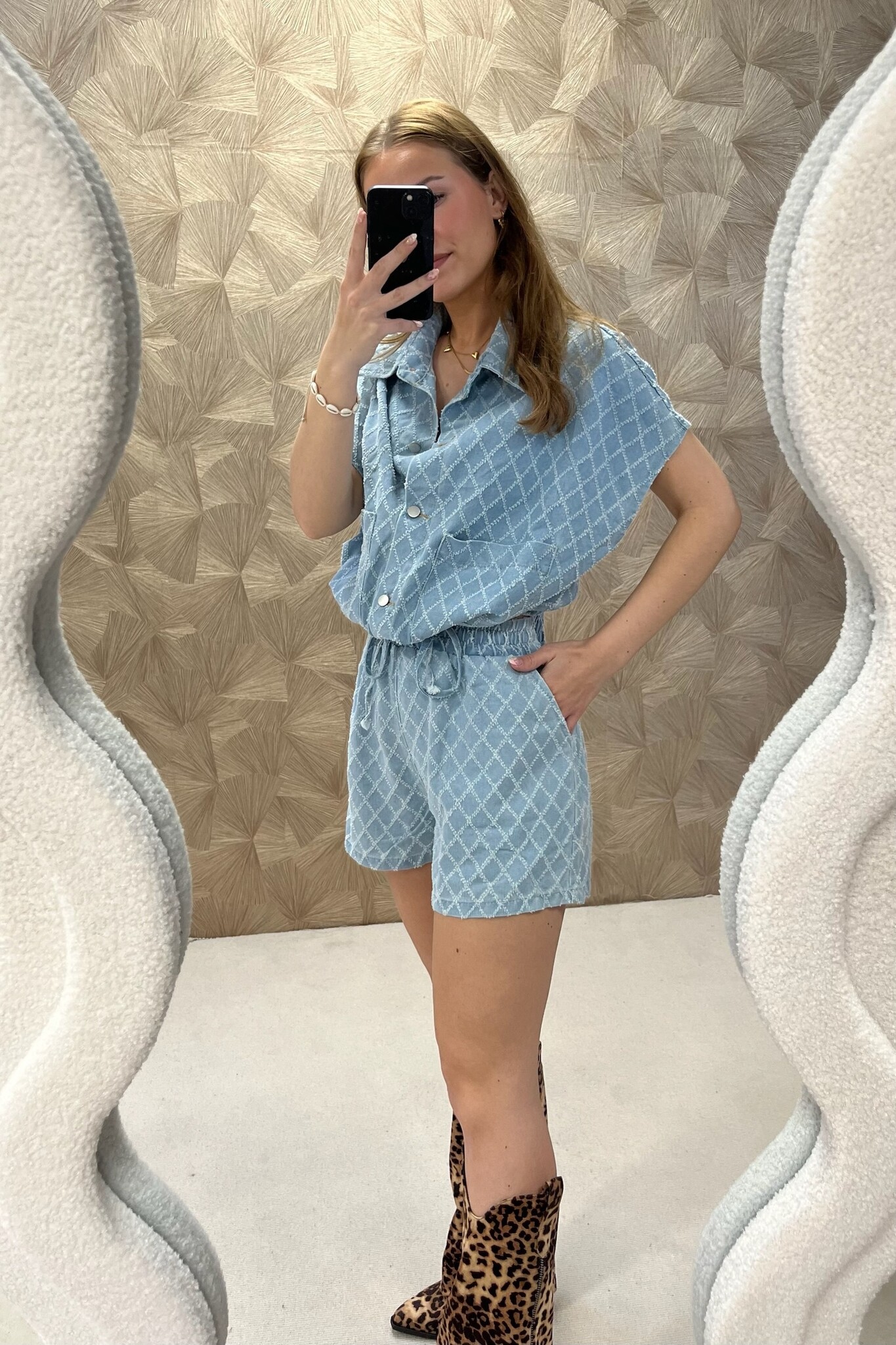 Denim Check Set - Light Blue - Lots of Goodies