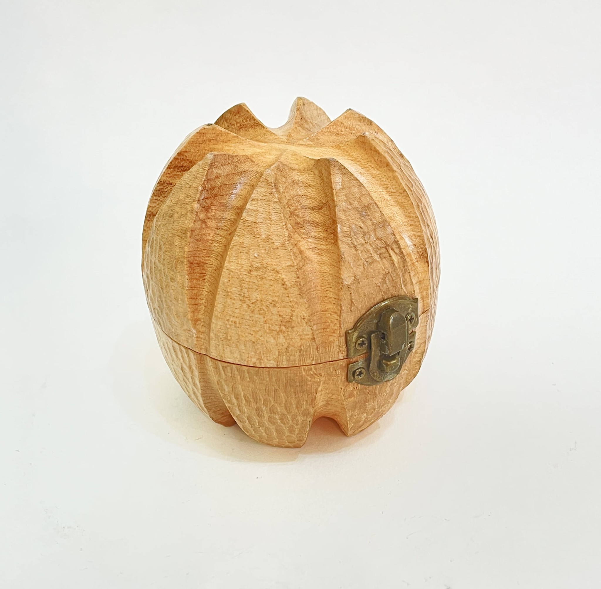 Fluted Hinged Box - Sycamore Wood - Water Street Gallery