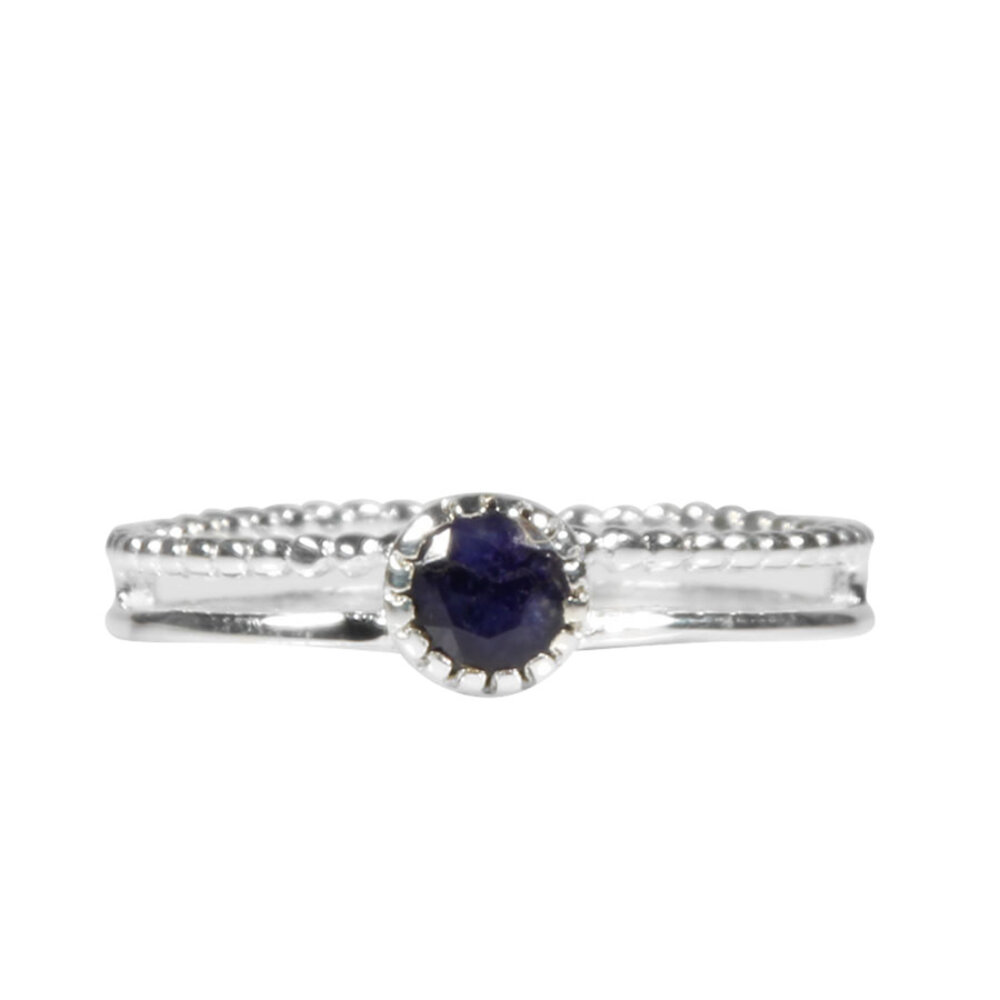 Zilveren ring saffier maat 17 | dubbele rand rond facet - Spiritual Garden