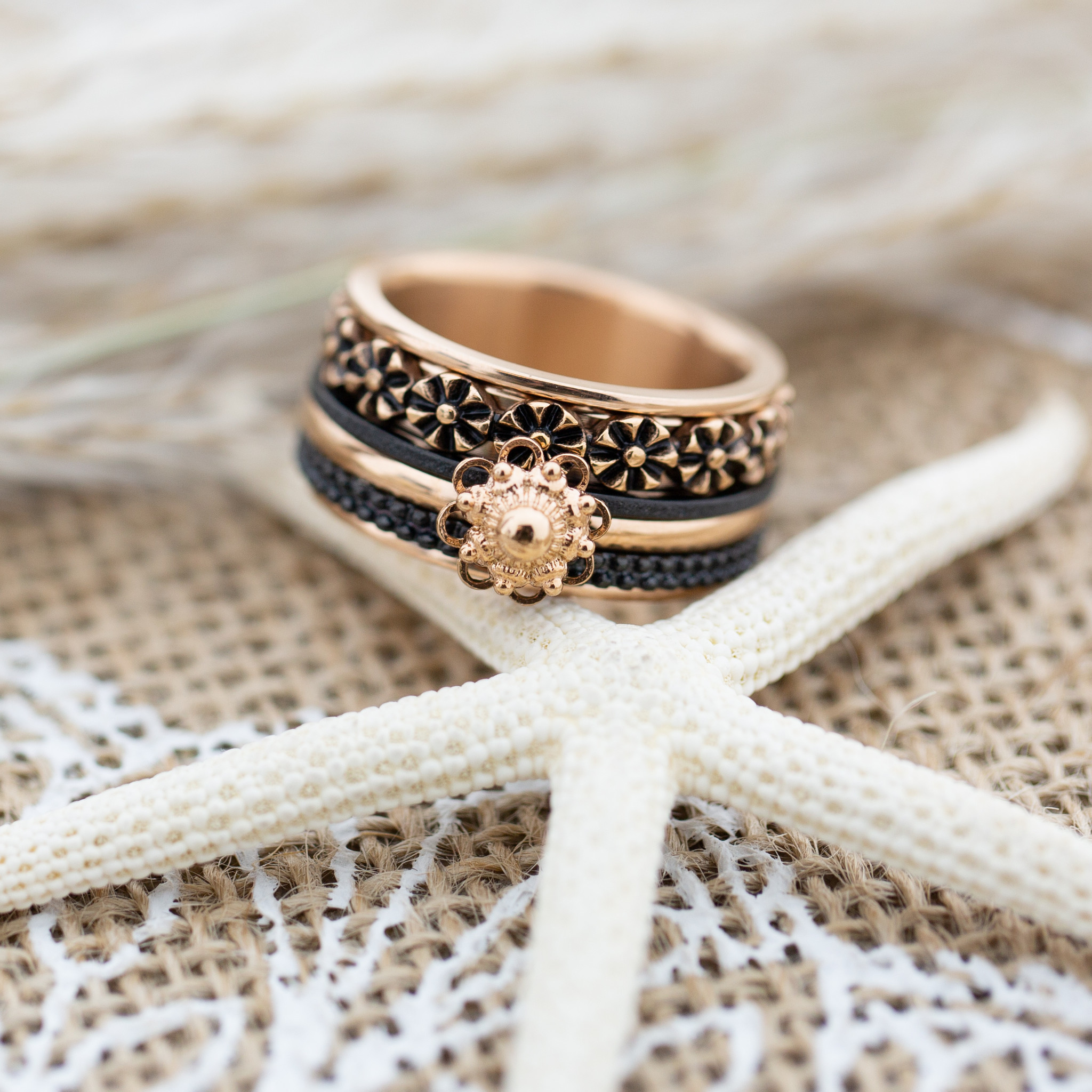 Complete ixxxi ring rosegoud met zeeuwse knop flowers - Beadle