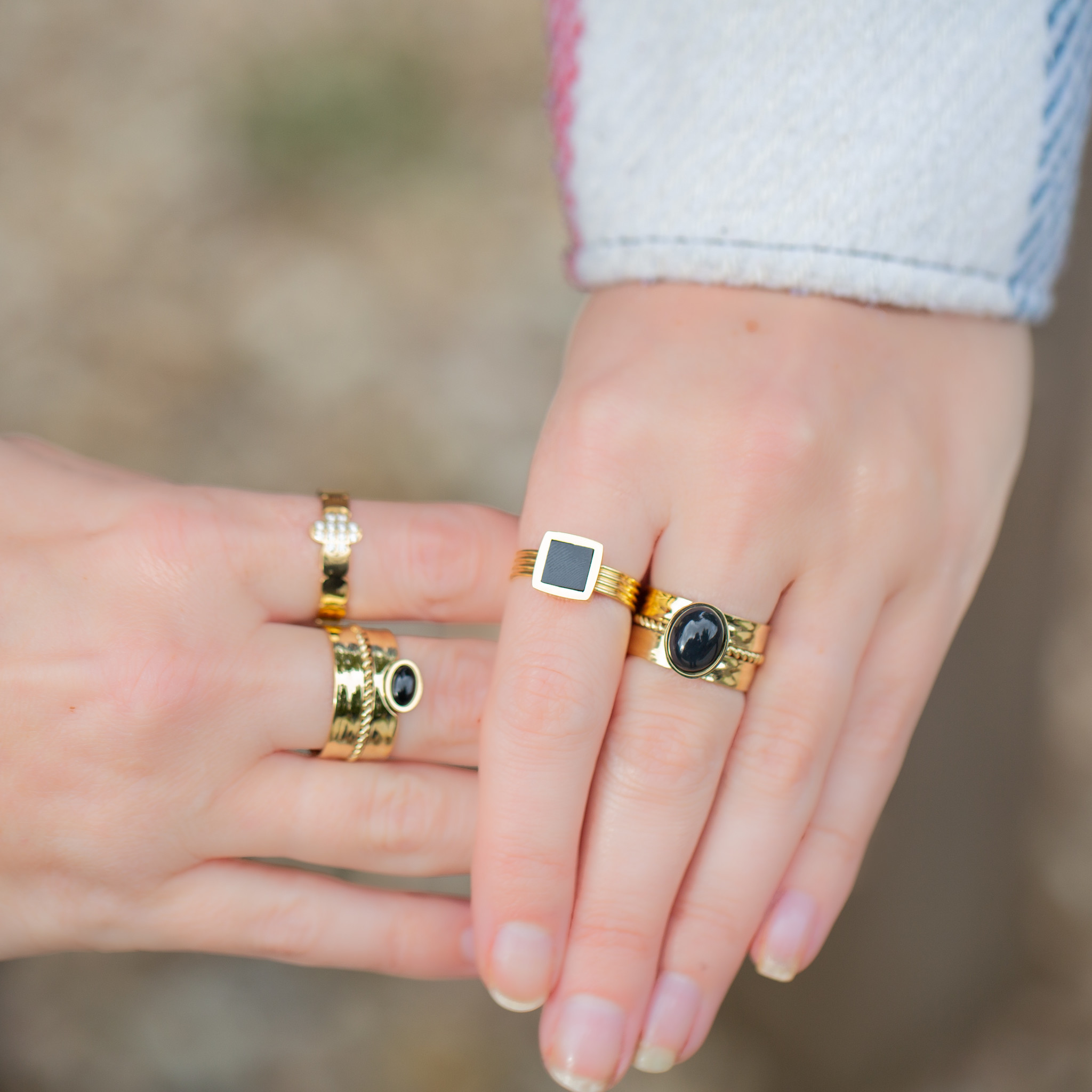 ZAG Bijoux trendy ringen in goud met zwart - Beadle