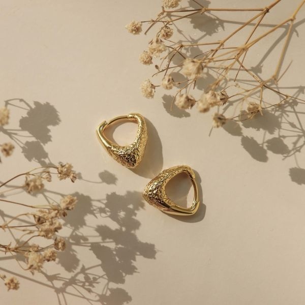 Karma Goldplated zirconia shiny ear party vibes luxe glitter oorbellen ...