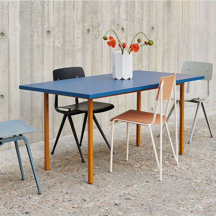 Two-colour table - blue tabletop - maroon red frame - HAY- Livingdesign ...