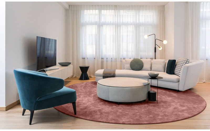 Sandro 44 - Uniek Rond Hoogpolig vloerkleed in Roze - Floorpassion.nl