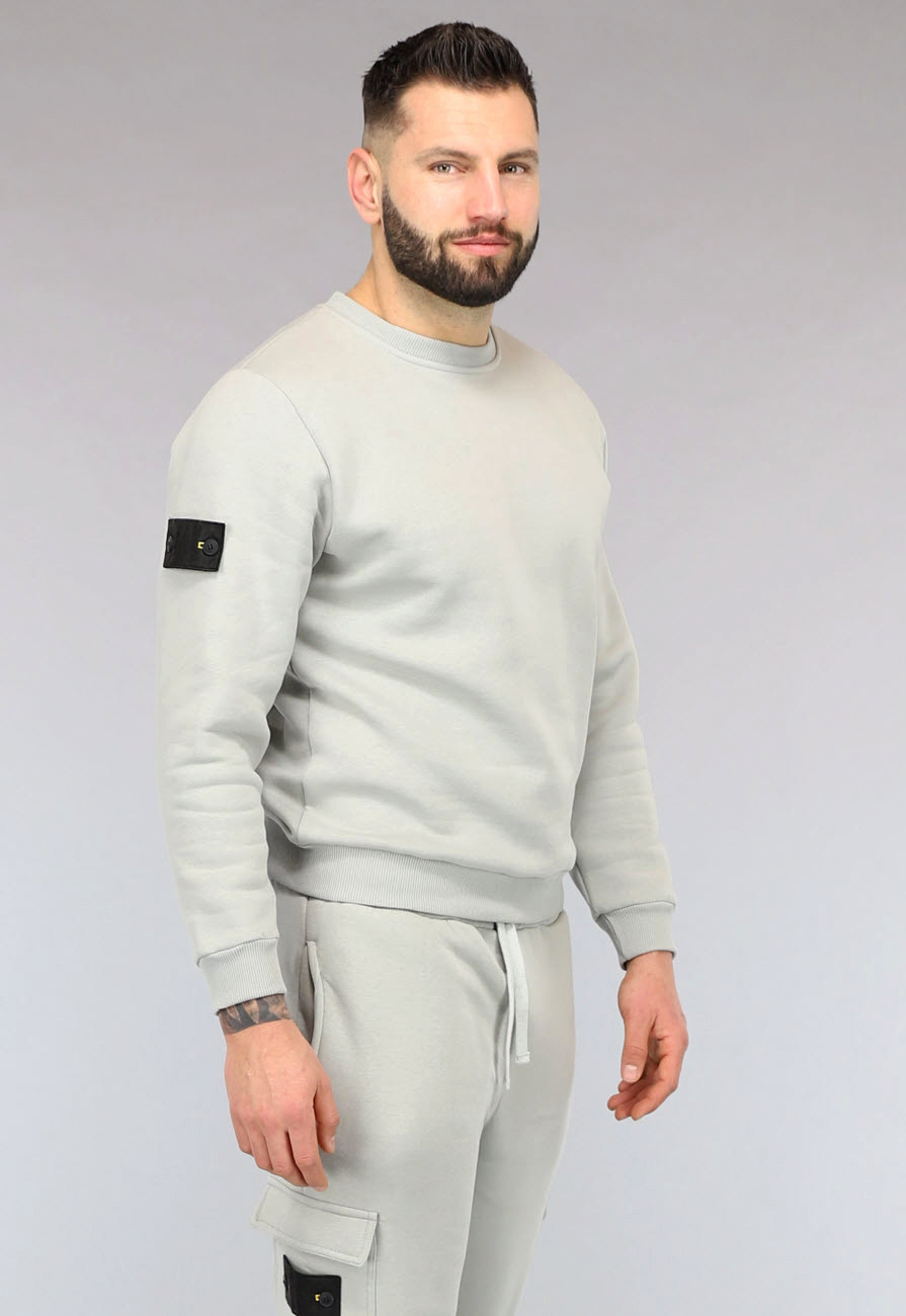 Taupe/Grijs Trainingspak met Emblemen - Black-Leo.nl