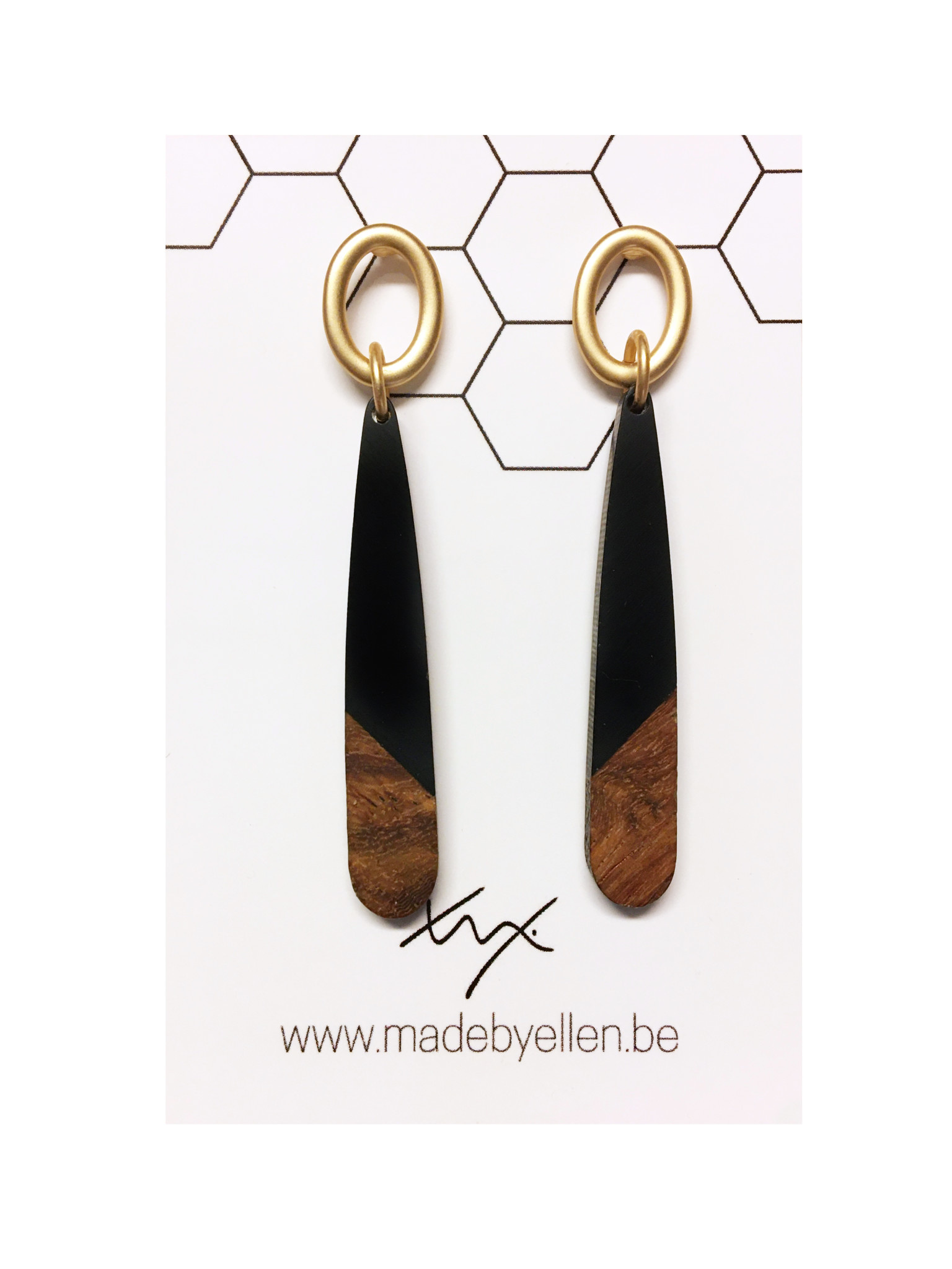 oorbEllen hars&hout zwart druppel fijn - Made by e l l e n