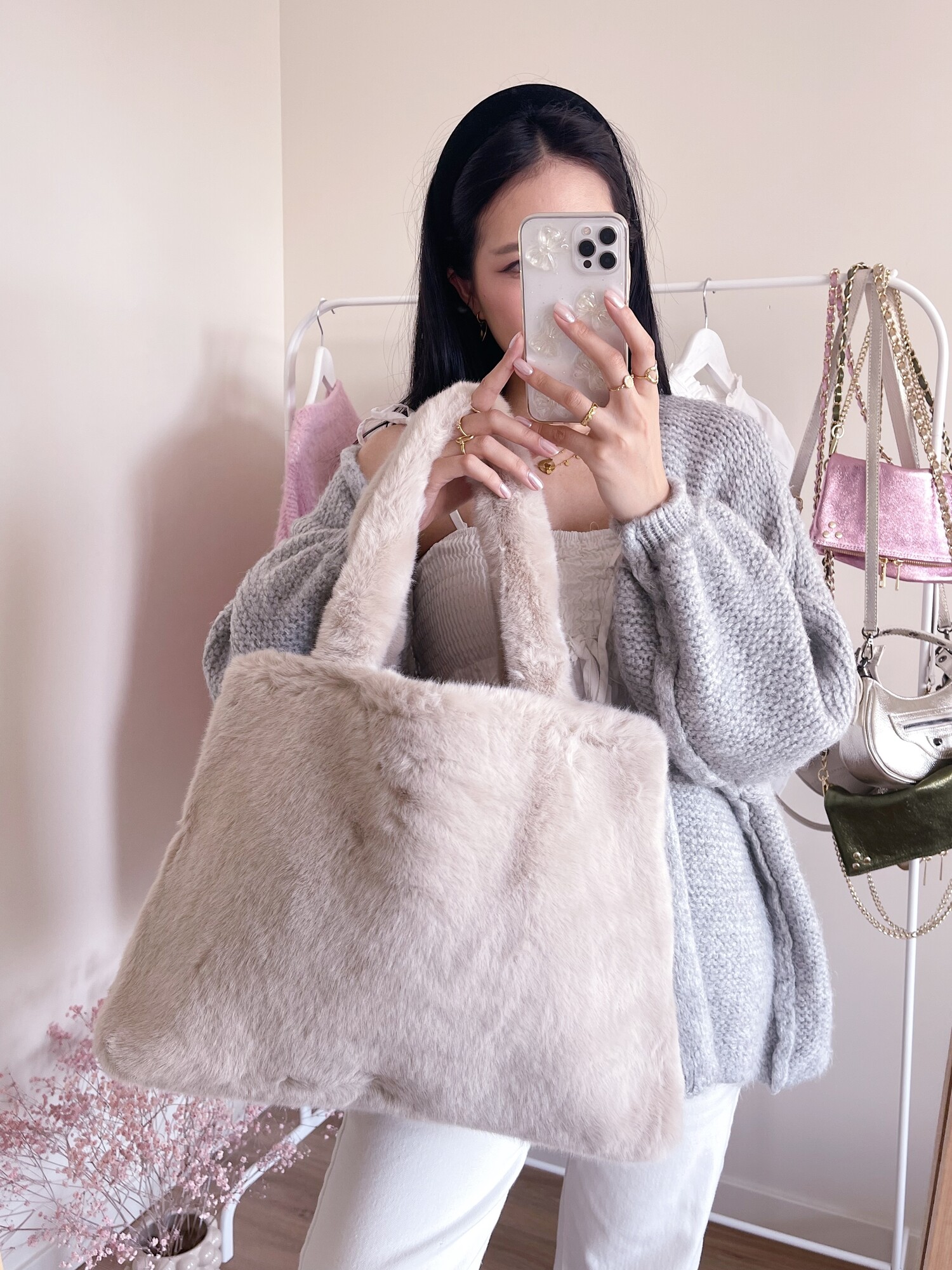 Jolie Furry Bag / Beige - Hello My Love
