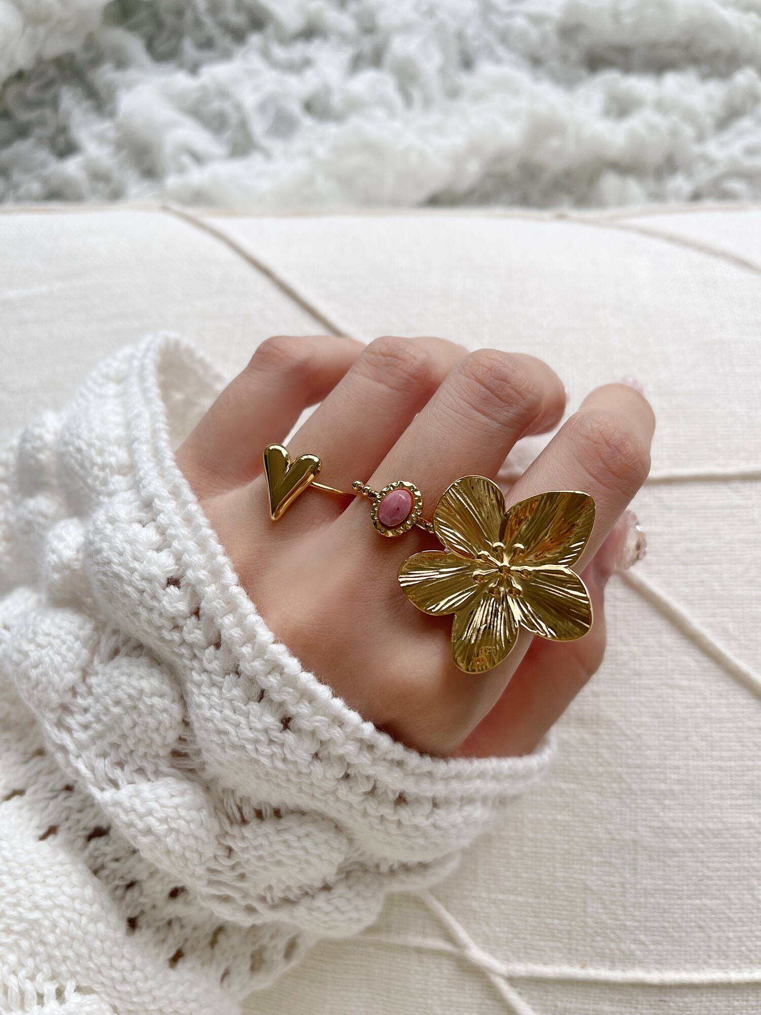 Gold Delicate Large Flower Ring - Hello My Love