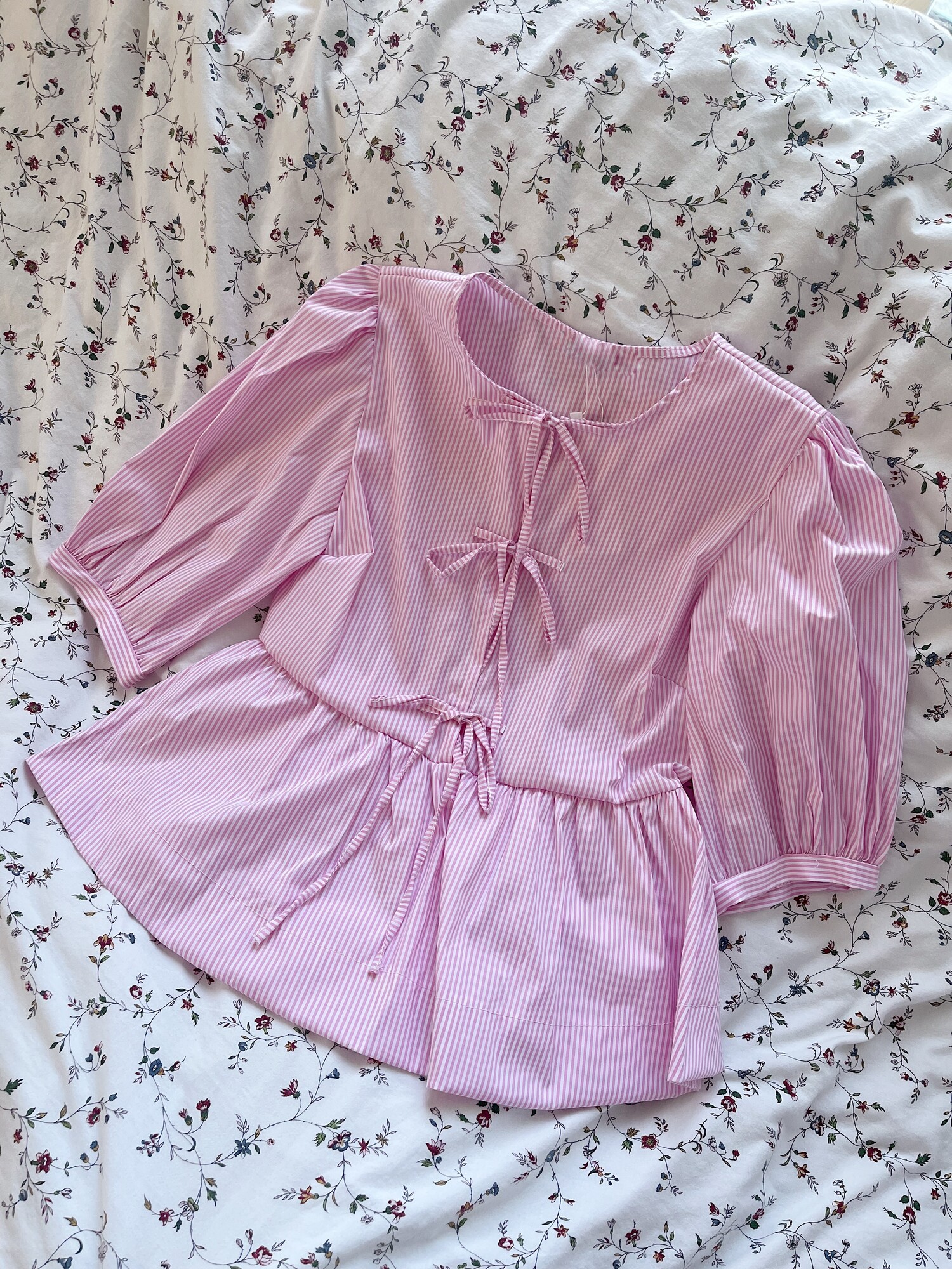 Saar Striped Bow Blouse / Pink - Hello My Love