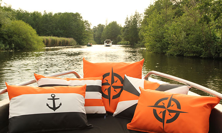 Kussen Boot – Comfortabele en Waterbestendige Kussens voor Boten - Vreeken