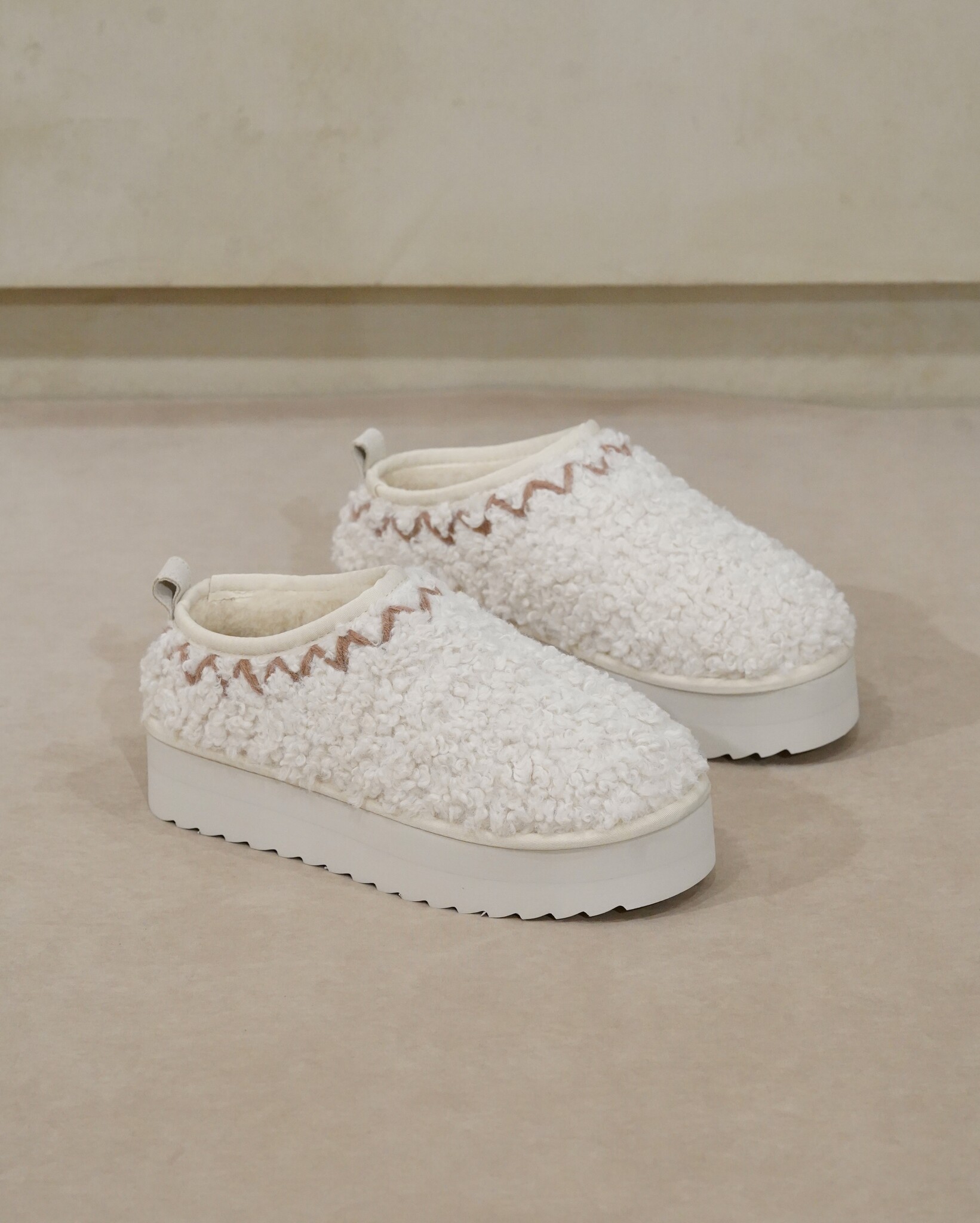 Heidi Beige - Factory Store