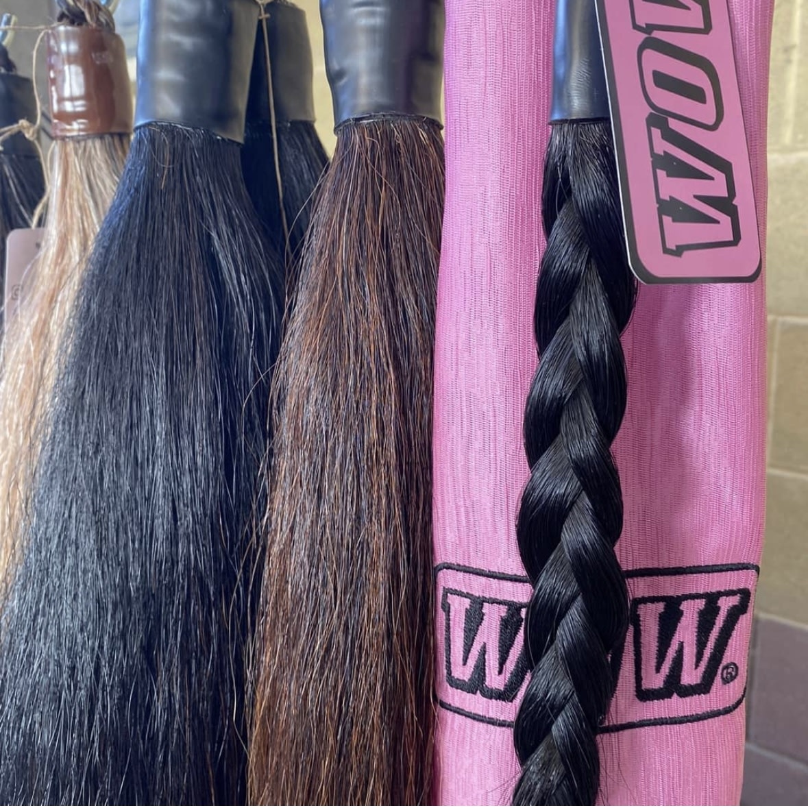 Weighted Tails - EURO-HORSE western riding supplies