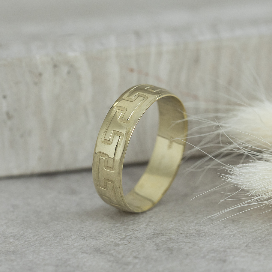 Gold meander ring 14 karat - 2eHandsSieraden.nl