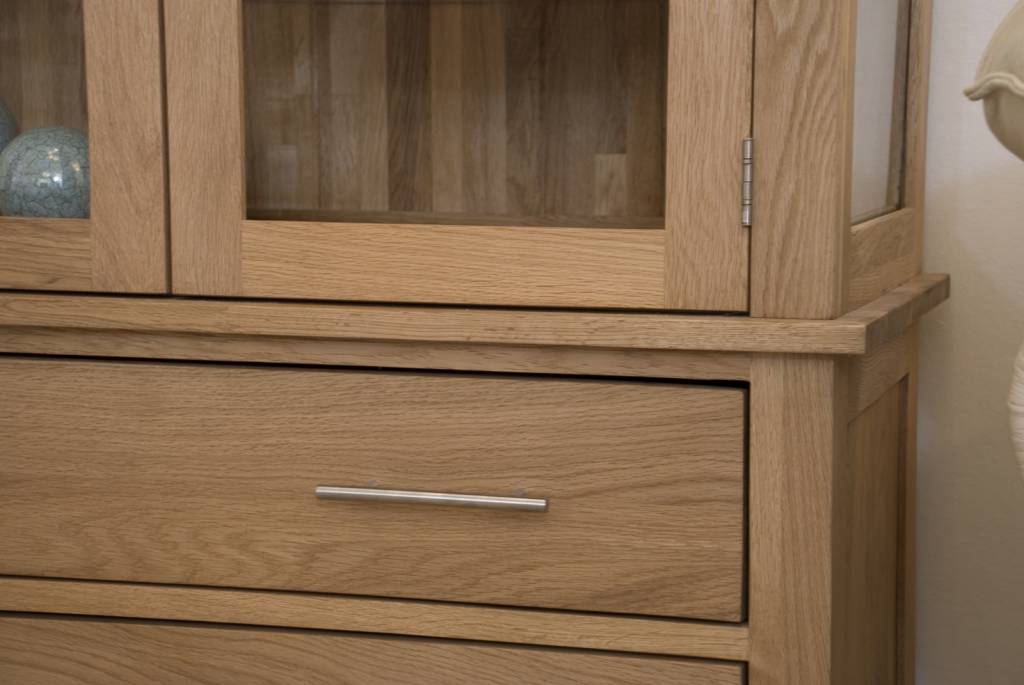 Opus Oak Glass Display Unit - Freitaslaf Net LTD - Freitaslaf Net LTD