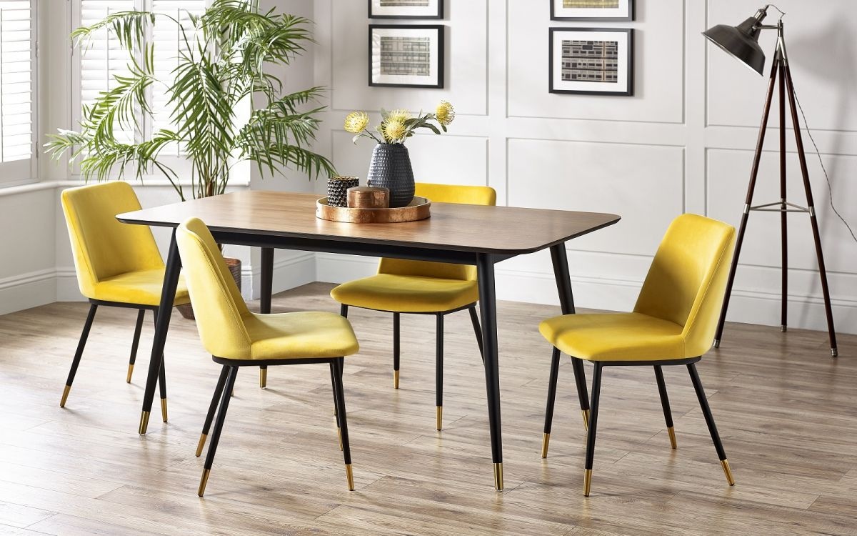 Findlay Rectangular Table & 4 Dining Chairs - Freitaslaf Net LTD
