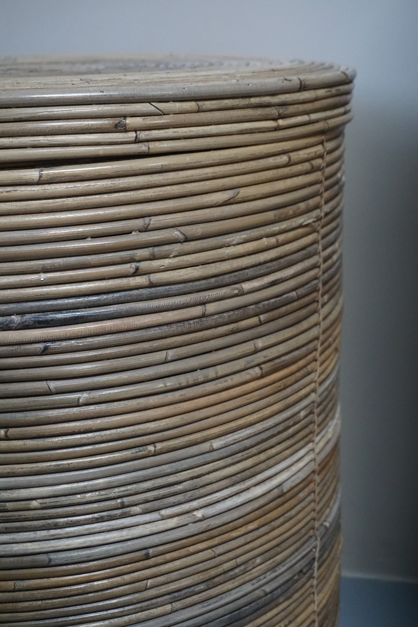 Wasmand Rond Naturel Rotan H66 x D55 cm | Stijlvolle Wasmanden | - Rene ...