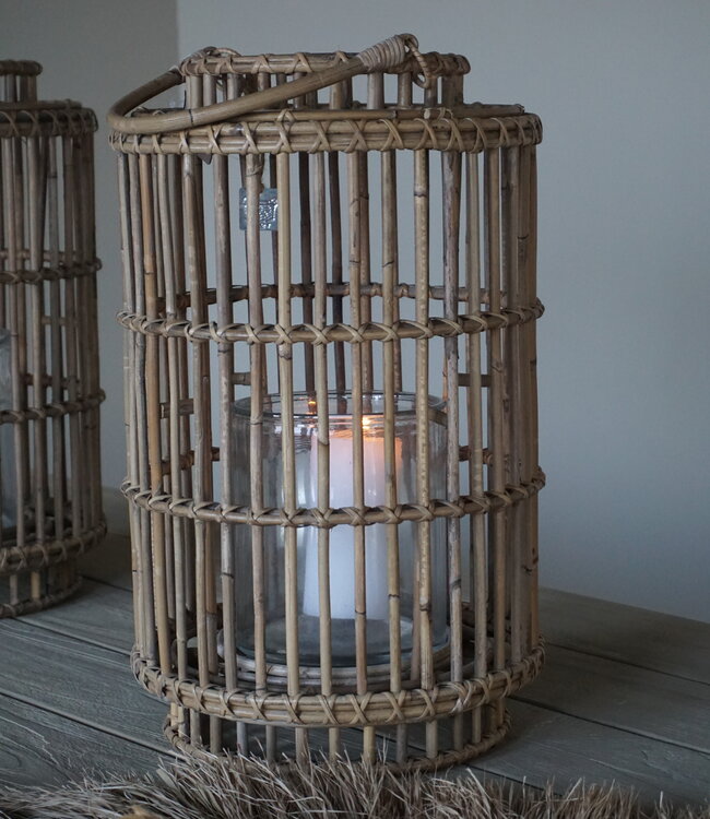 Sfeervolle Lantaarn Kopen? Lantaarn Rattan | Grey | H50 x D30 cm - Rene ...
